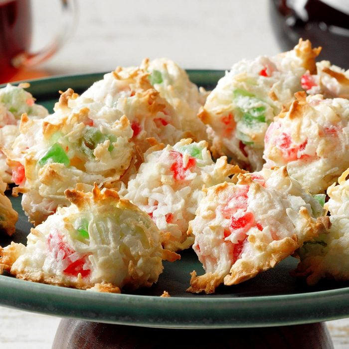 38 Brand-New Christmas Cookies to Bake This Year