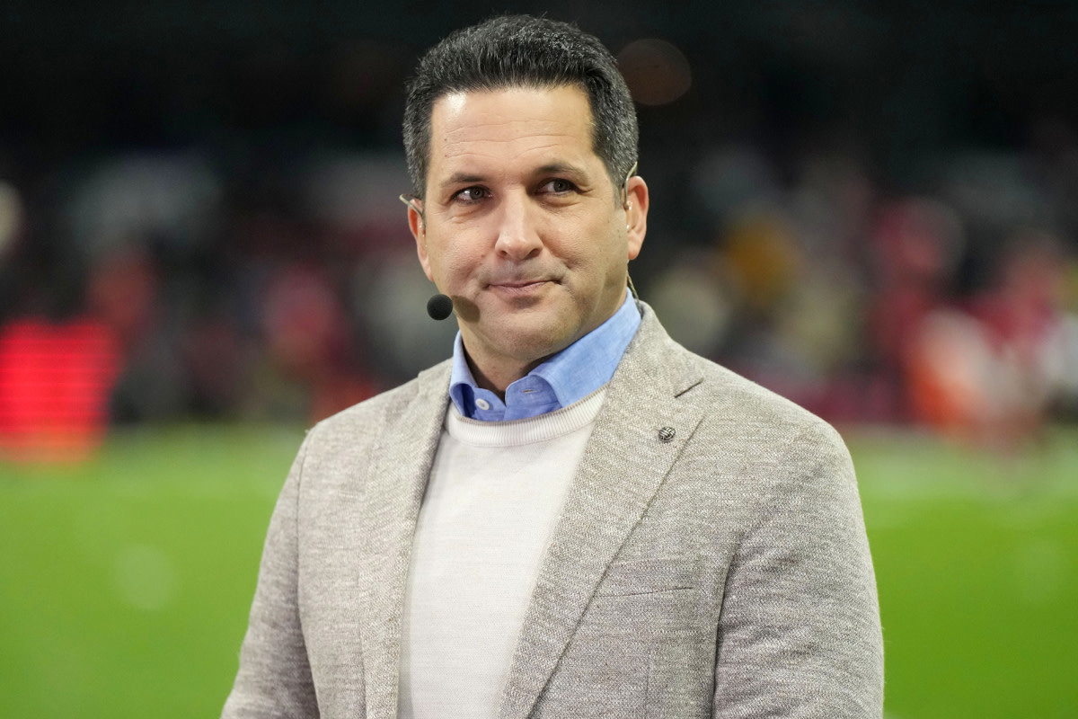 Adam Schefter Sheds Light On Adrian Wojnarowski's Decision to Retire ... Adam Schefter Sheds Light On Adrian Wojnarowski's Decision to Retire ...