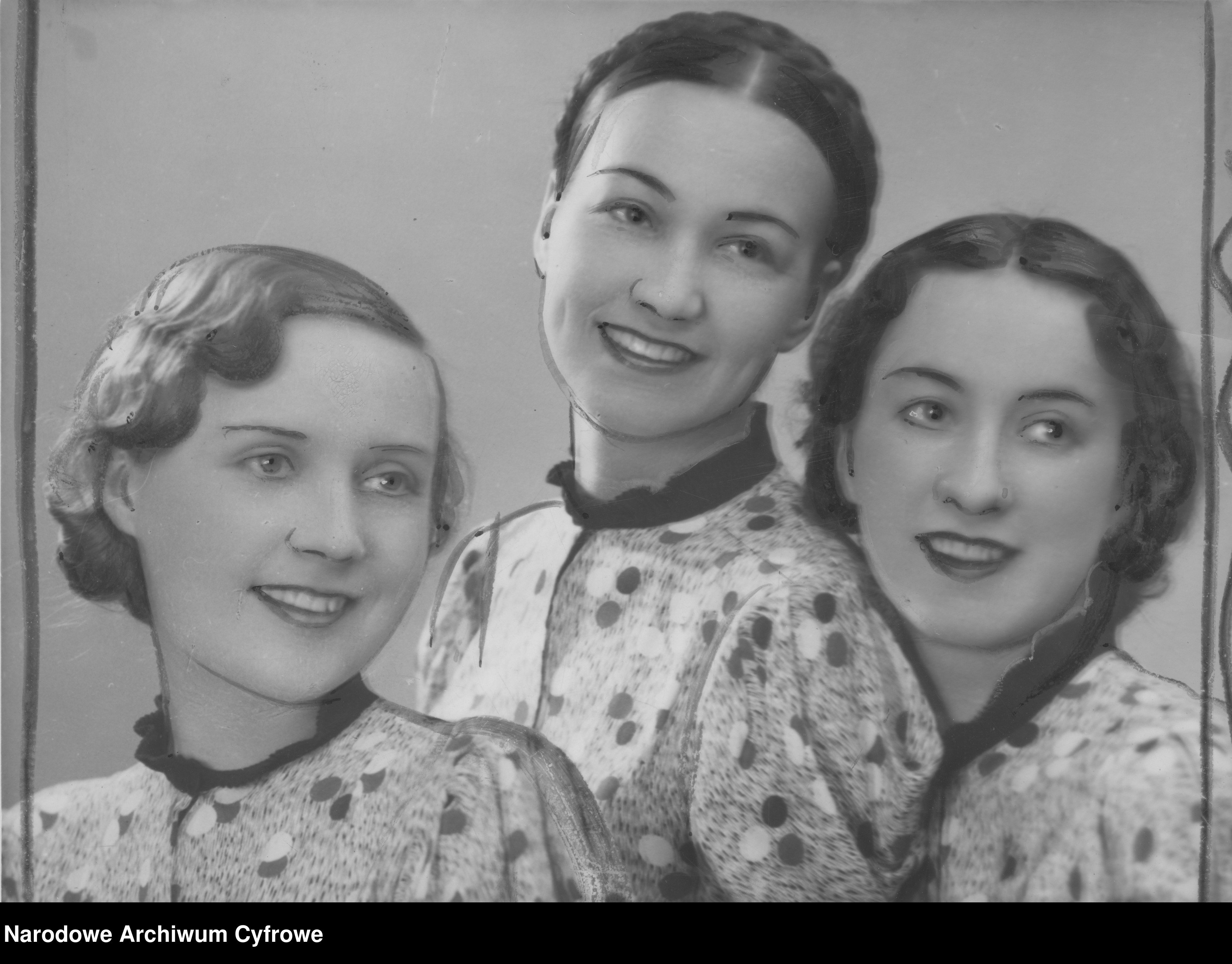 Trzy żony i liczne romanse. Życie Jeremiego Przybory omawiała cała Warszawa