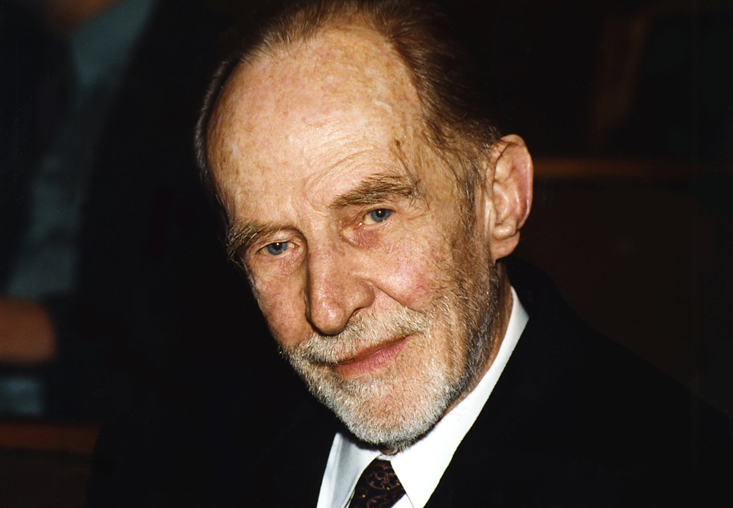 Trzy żony i liczne romanse. Życie Jeremiego Przybory omawiała cała Warszawa