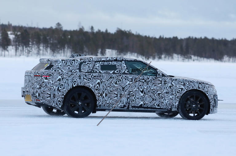 Sleek new Range Rover Velar EV due to launch in spring 2026
