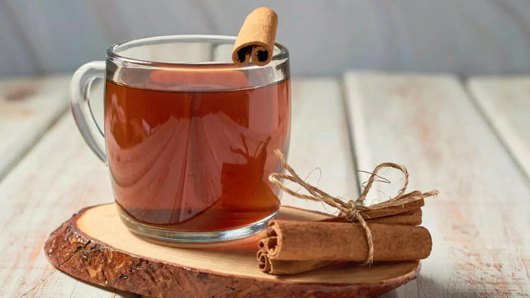 5 Best Antioxidant-Rich Teas, According to Dietitians