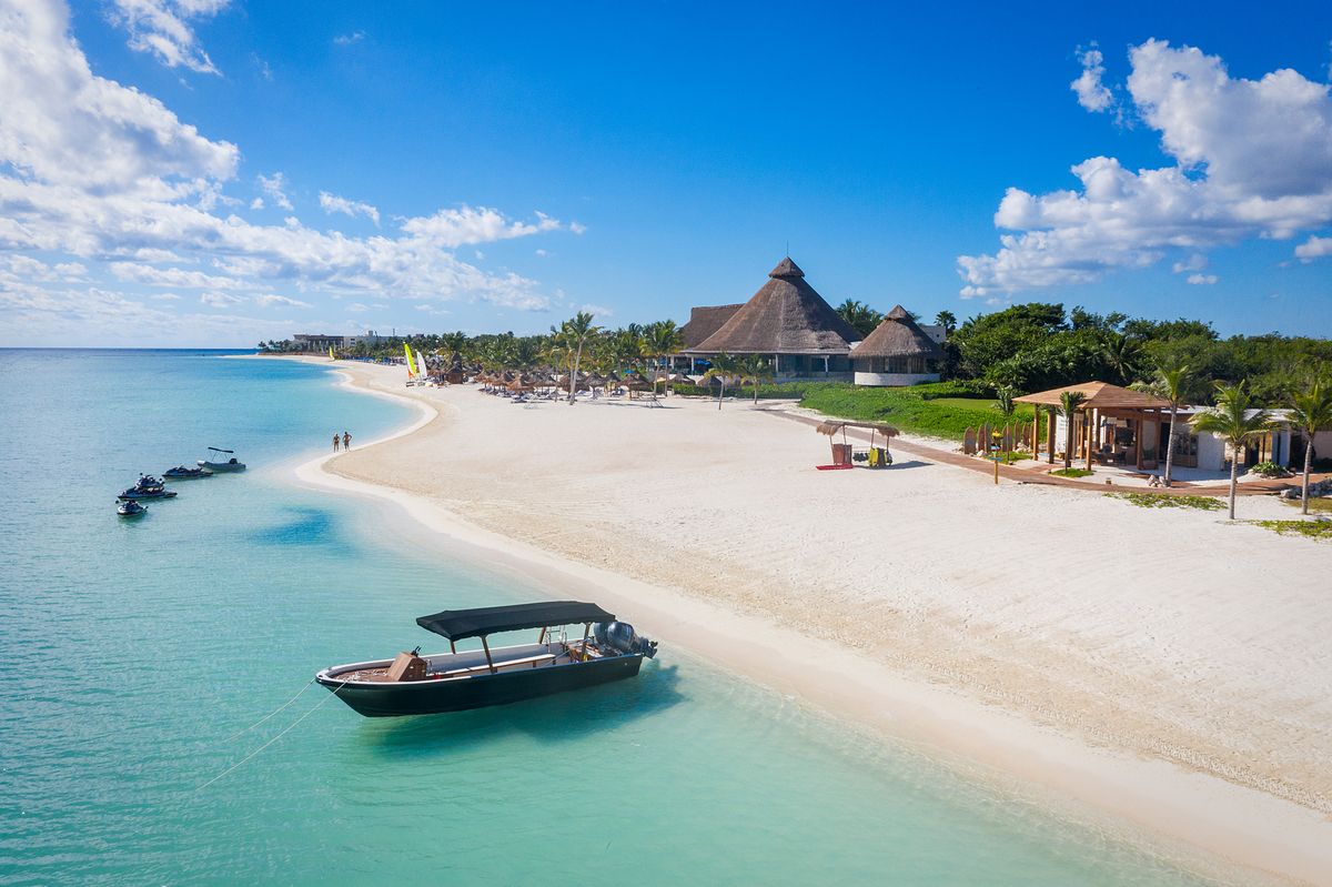 Avoid tourists and go to these vacation dupes instead