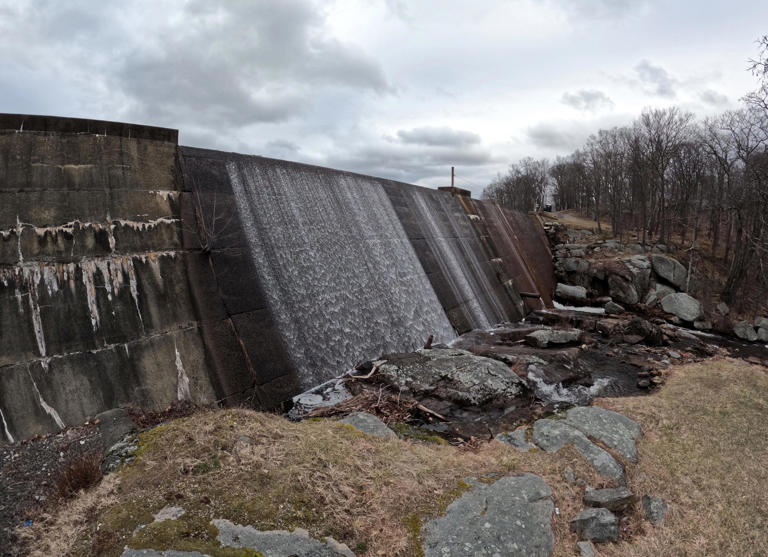 NY high-risk dams don't have emergency plans for floods, officials say ...