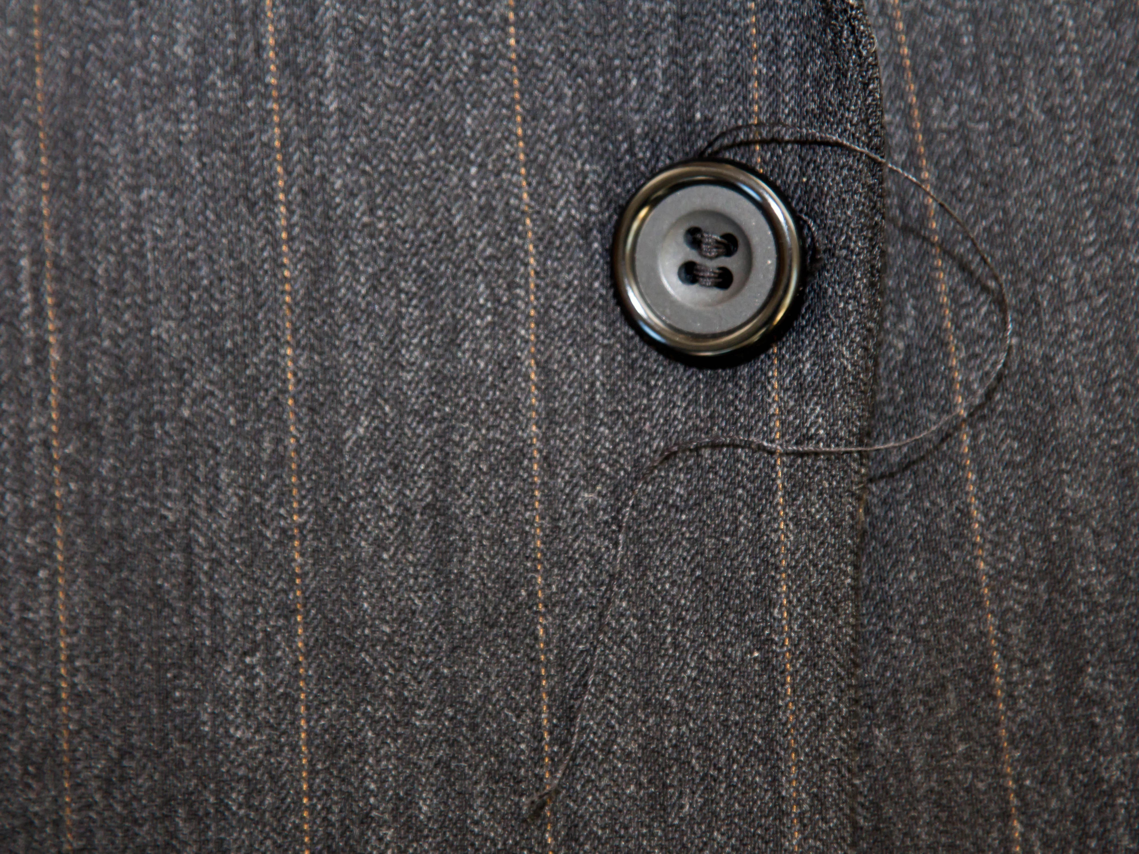 8 red flags your clothes won't last long, according to style experts