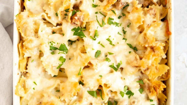 19 Dump-And-Cook Dinner Casseroles for Easy Meals