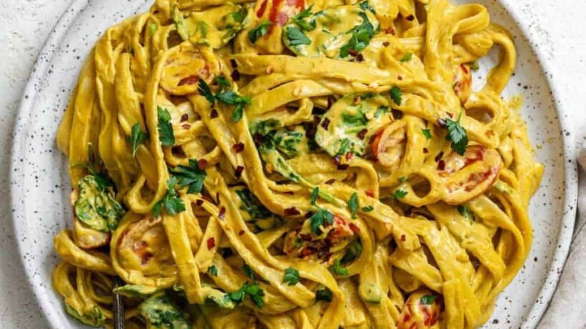 35 Tasty Pasta Dishes That Break All the Rules