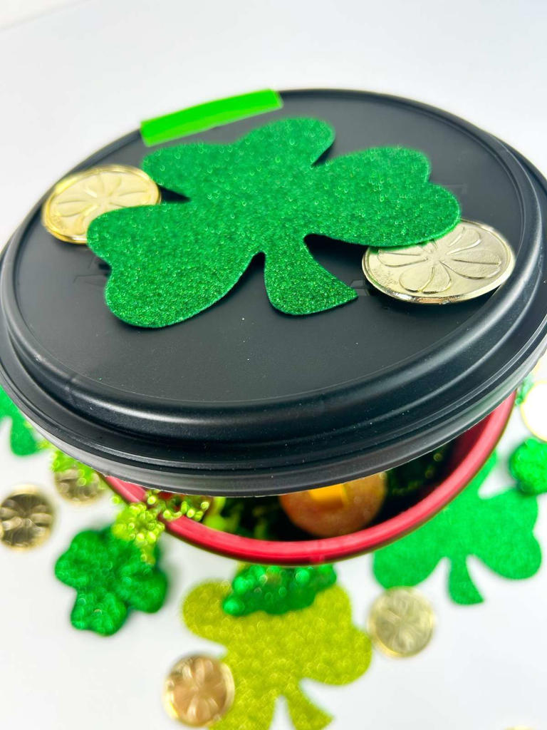 How to Make a Leprechaun Trap