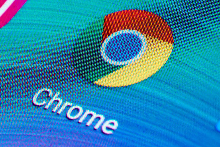 Google Chrome Enterprise to get better warning labels that you're using ...