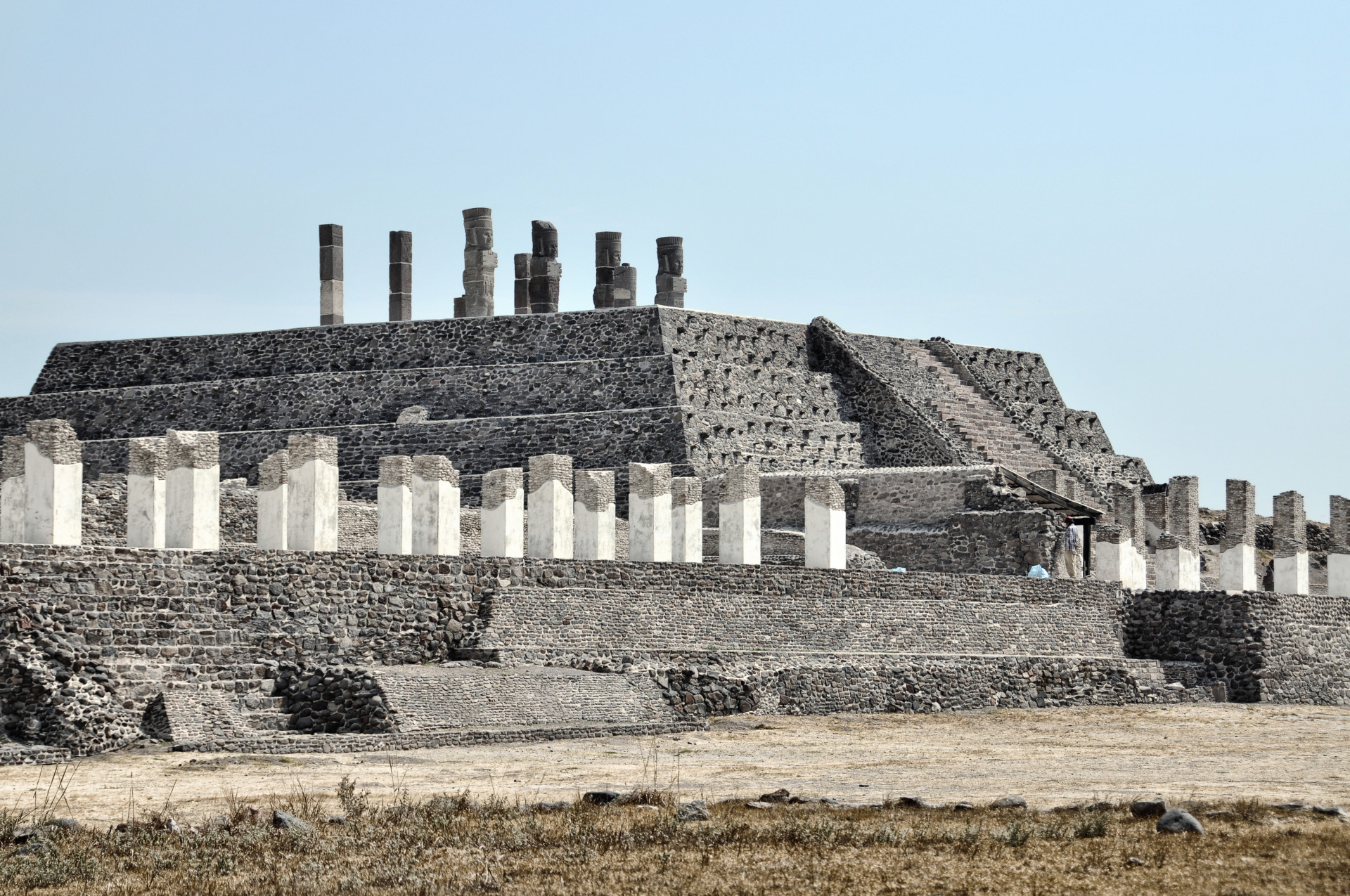 Toltecs: the mysteries and wisdom of an ancient civilization