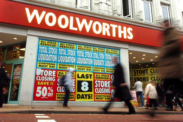 23 iconic pictures of Preston Woolworths remembered as the most missed ...