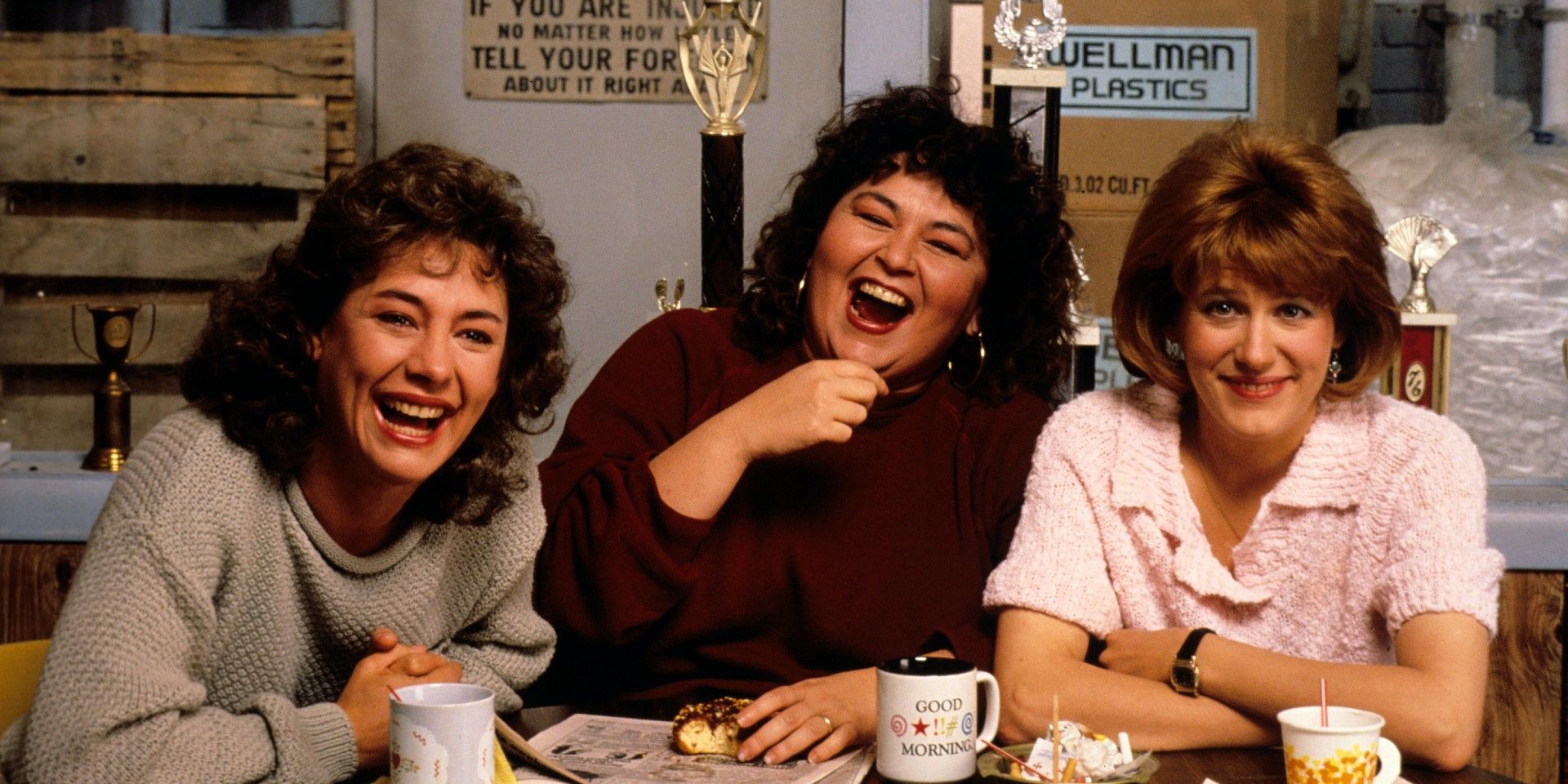 7 Unfinished Roseanne Storylines That The Conners Finale Needs To Revisit