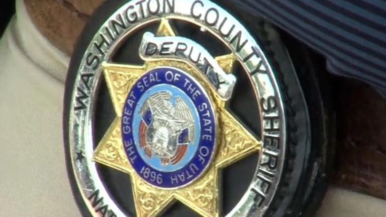 Paraglider killed after hitting powerlines in Washington County