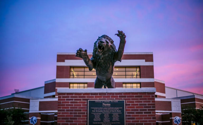 University of Arkansas-Fort Smith brings on 25 new faculty hires