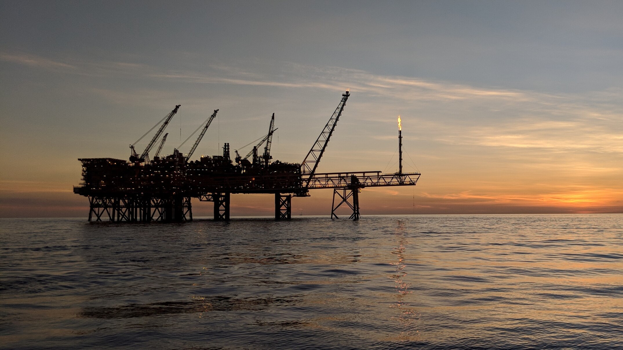 Calls for tighter regulations after Woodside knowingly shed plastic ...