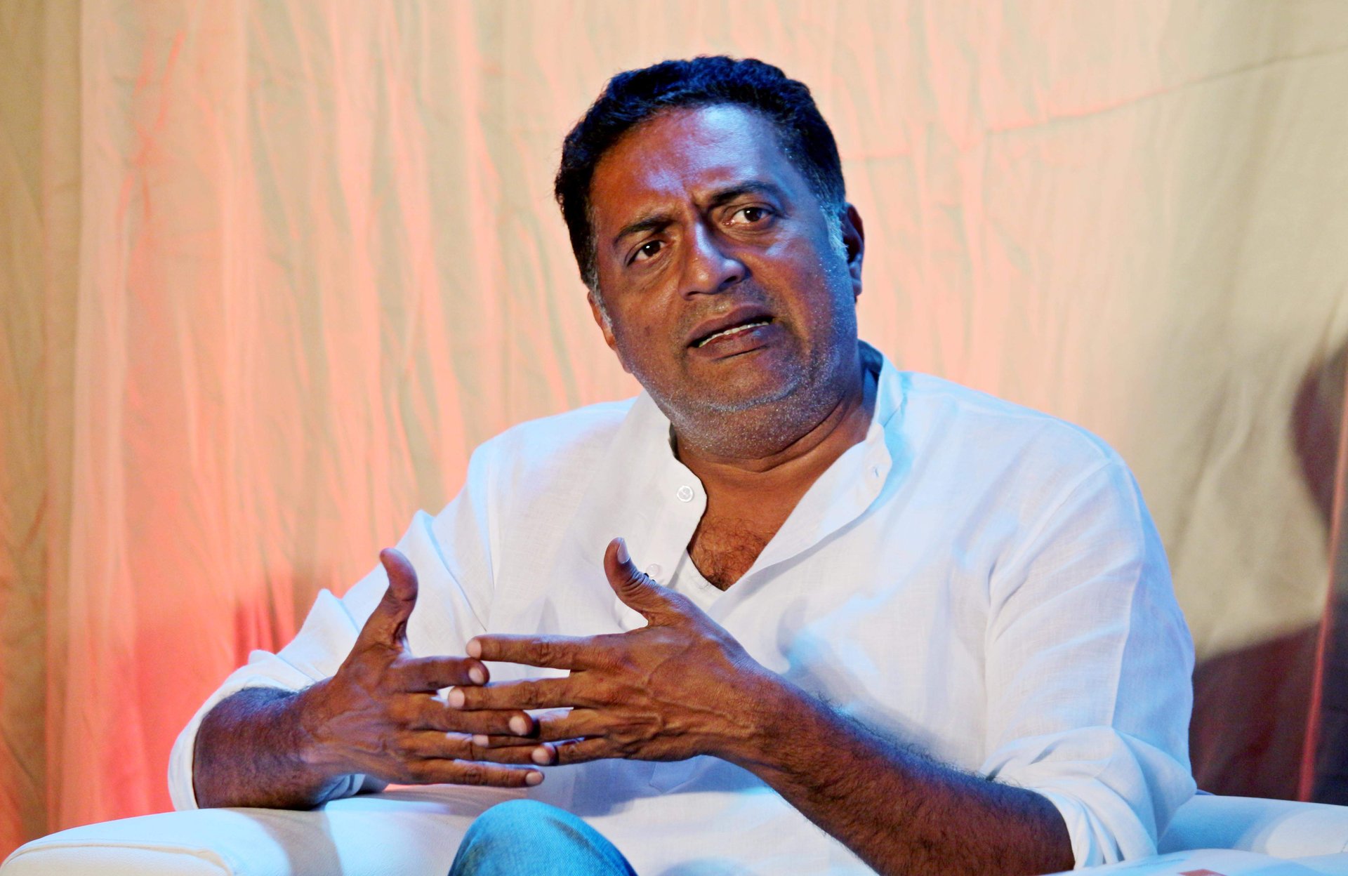 ‘Don’t impose your Hindi language on us': Prakash Raj slams Pawan ...