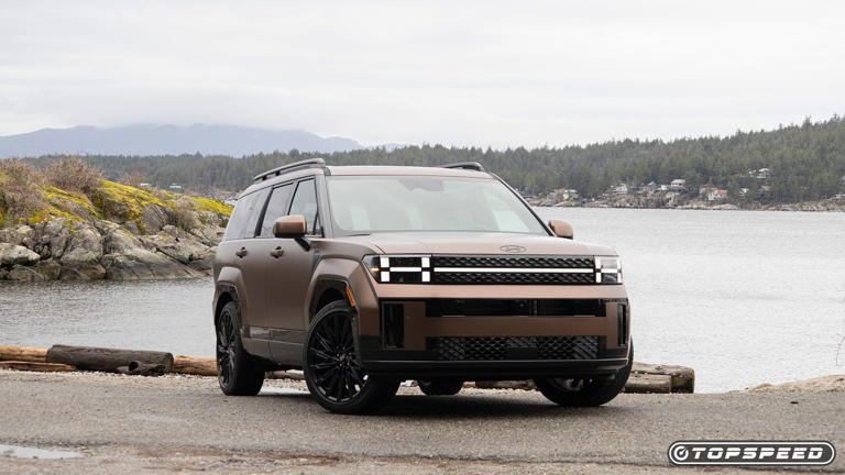 TopSpeed's Best SUV Of 2025: Hyundai Santa Fe