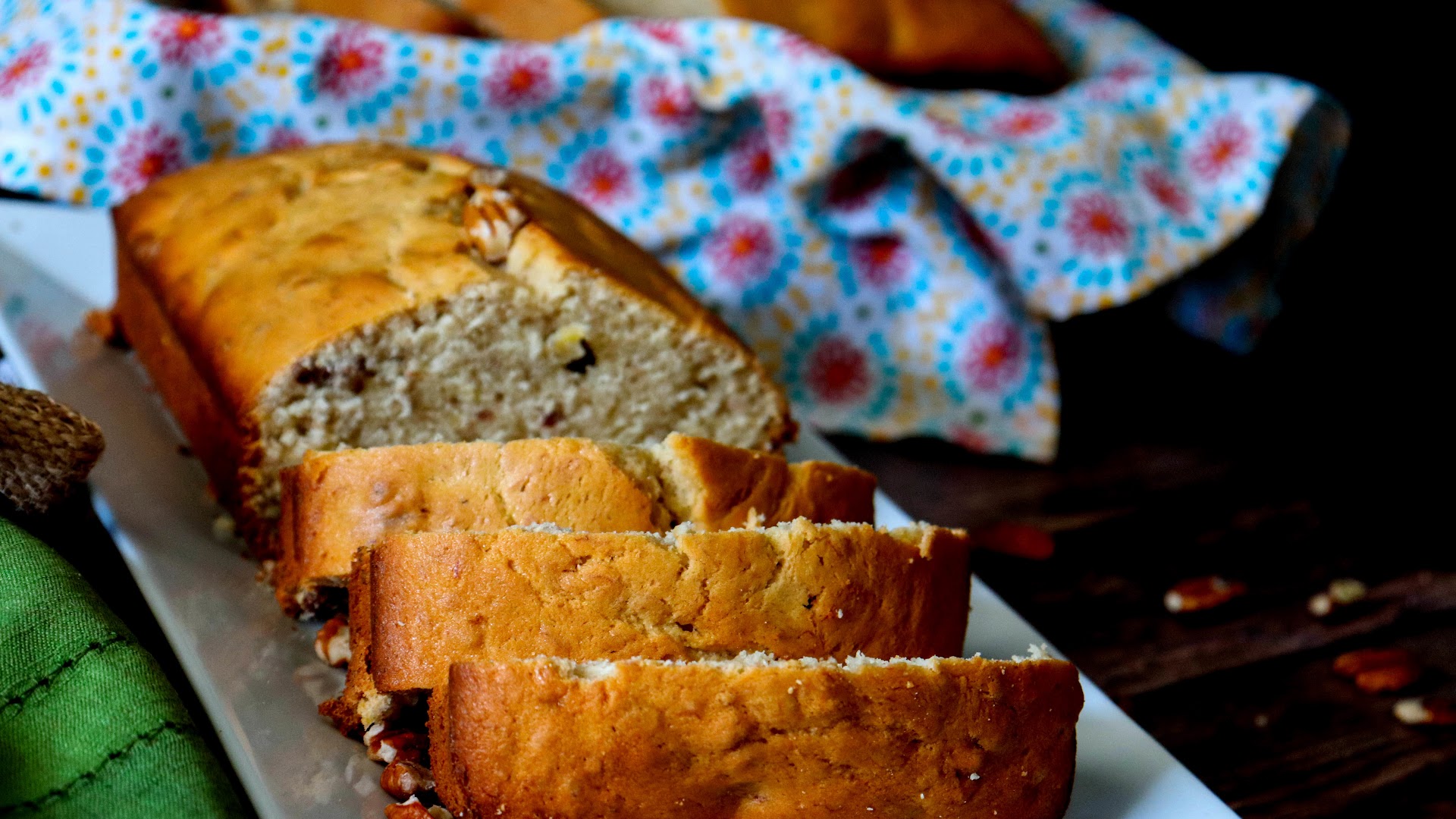 Banana Bread Is The Ultimate Quick Bread And This One Is Delicious ...