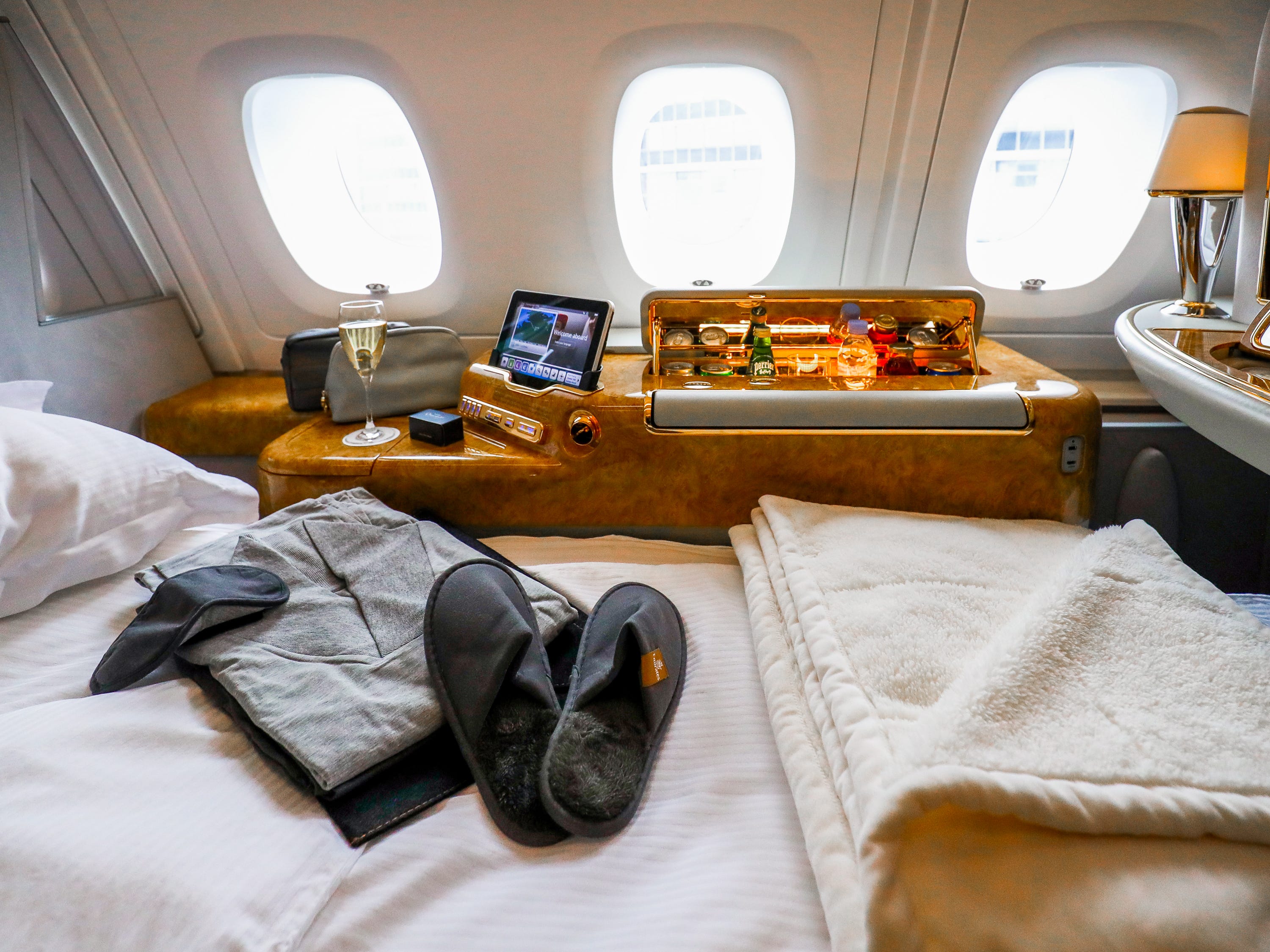 First time flying first class? Here are etiquette tips to avoid being ...