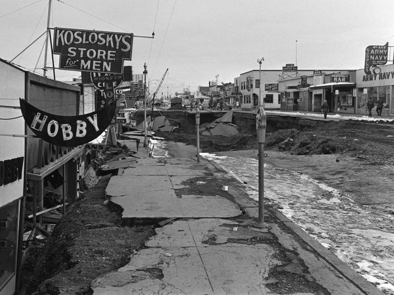 'Great cracks opened in the ground, buildings twisted and fell': Nine ...