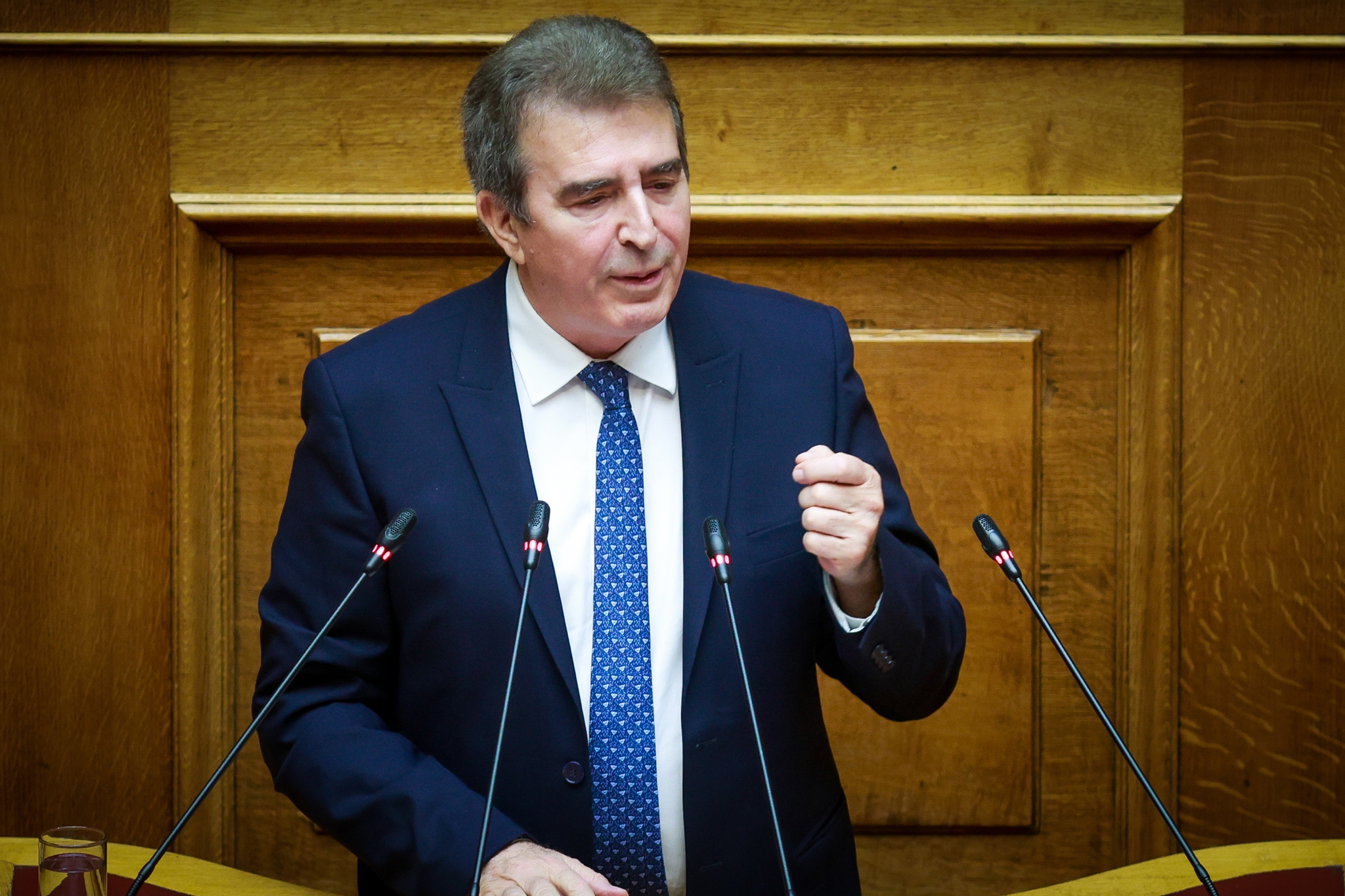 Μ. Χρυσοχοΐδης: Τον Ιούνιο η εγκατάσταση των 1.000 καμερών στους δρόμους