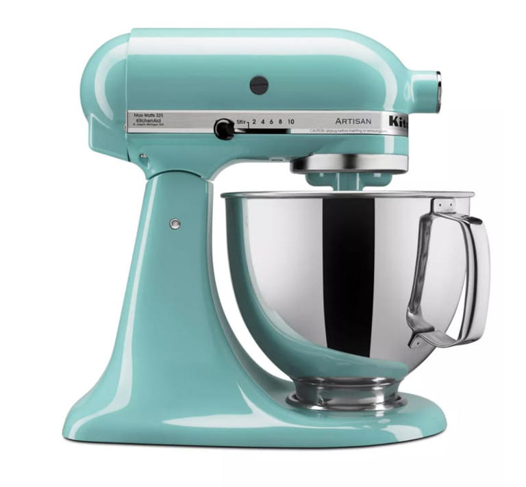 Williams Sonoma's Presidents' Day Sale Has Deals on Le Creuset and More