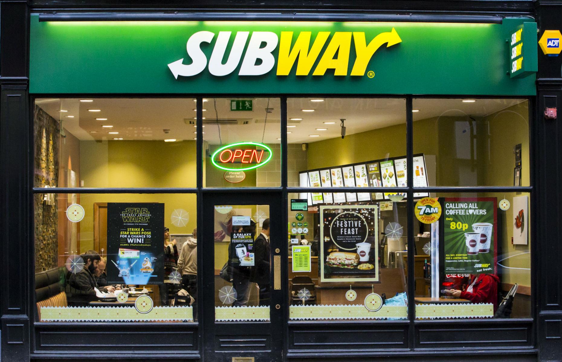 23 famous companies that used to have very different names