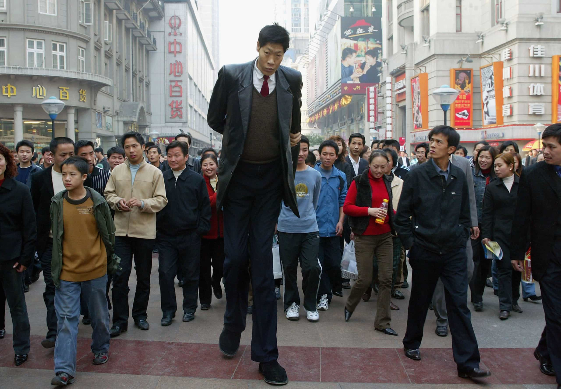 The stories of the tallest humans in history