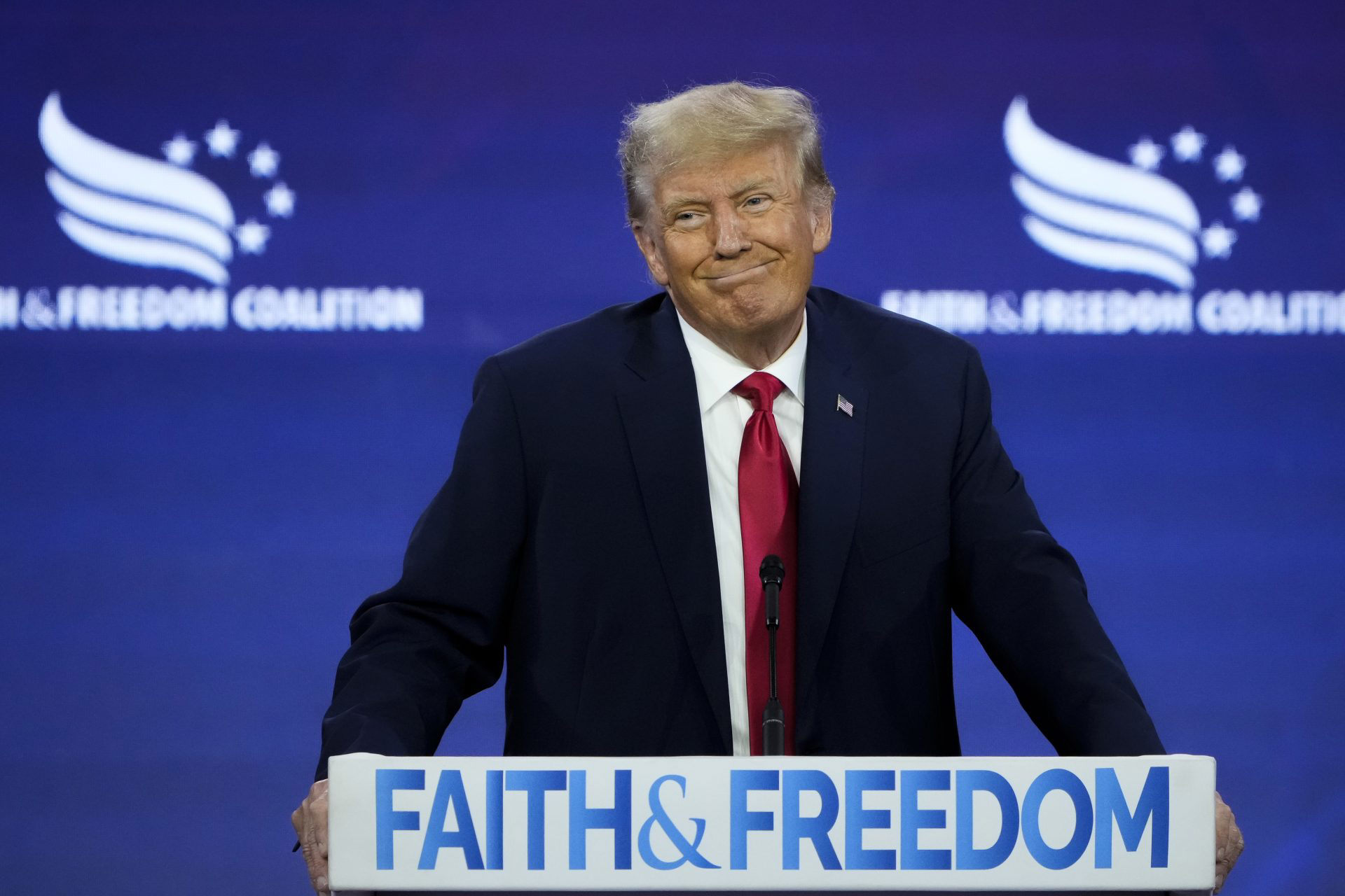How do Christians justify supporting Donald Trump? How do Christians justify supporting Donald Trump?