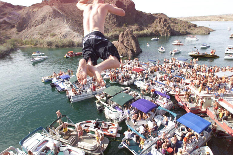 Lake Havasu has iconic beaches. Everything to know to plan your trip