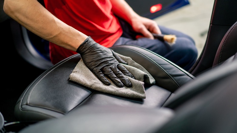 6 Tips & Tricks For Detailing Your Vehicle Like A Pro