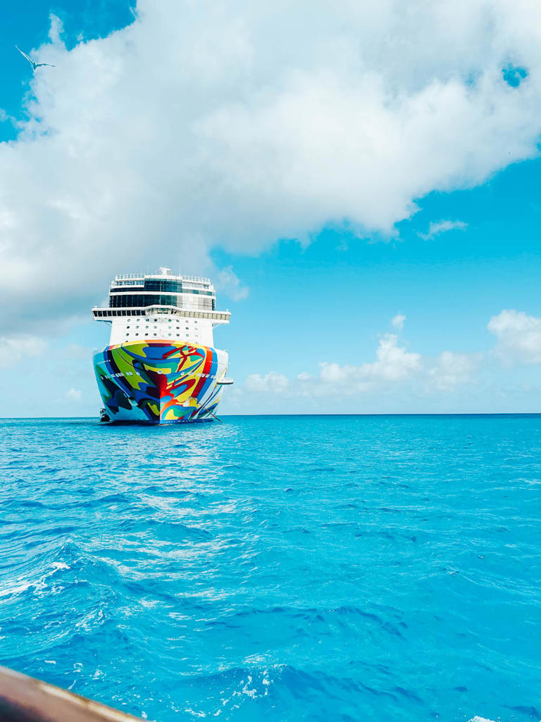 Inside the Norwegian Encore: Including What's New! Photo Tour and ...