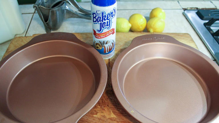 Light And Creamy, This Layer Cake Recipe Is Bursting With Lemon Flavor ...