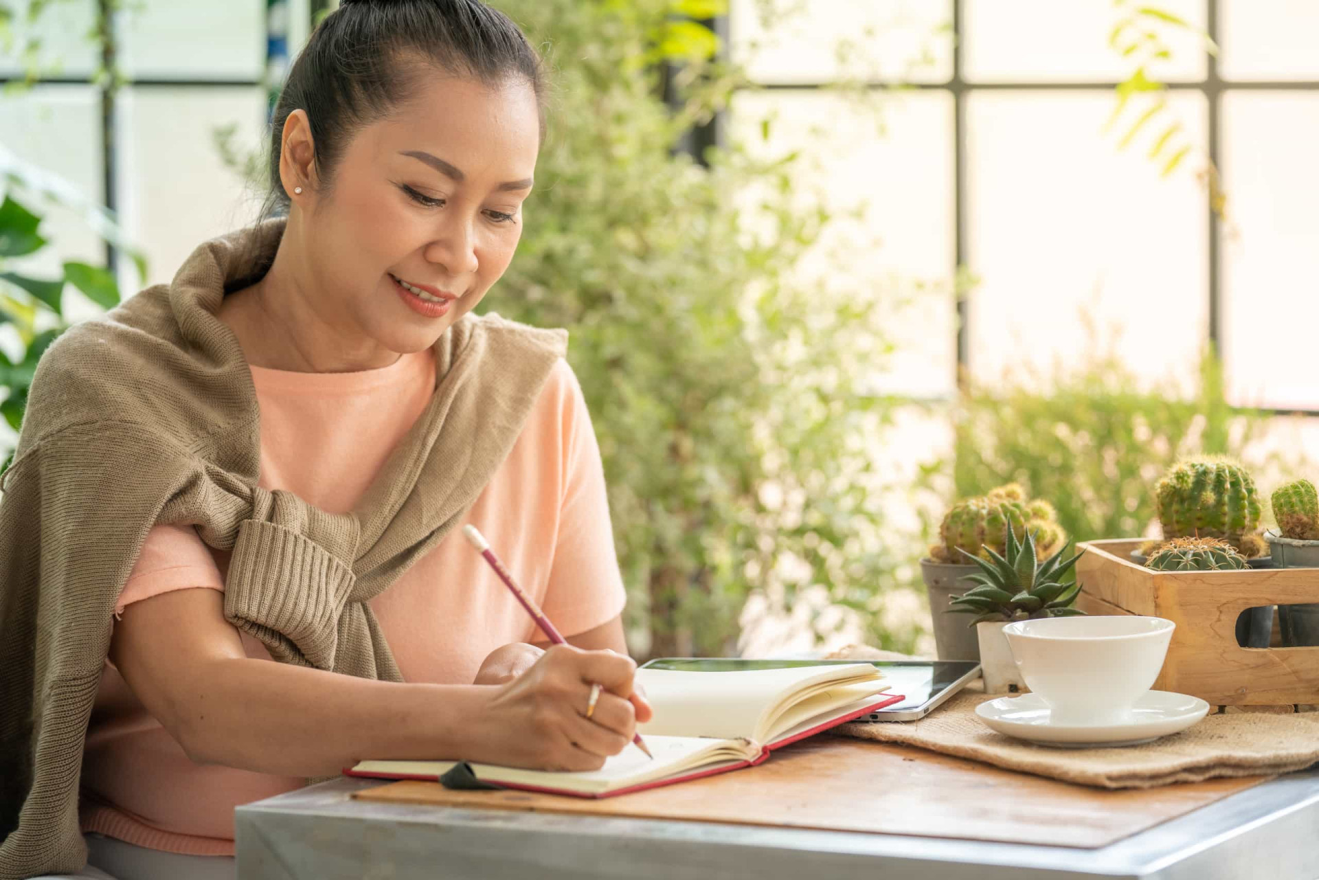 The unexpected benefits of letter writing