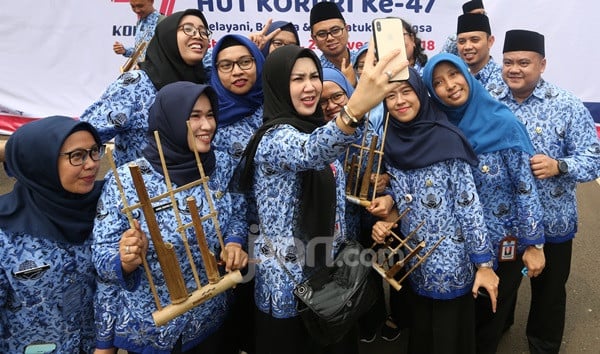 Nasib guru honorer setelah ada SE Mendikdasmen 7/2026, Komisi II: Dapat ...