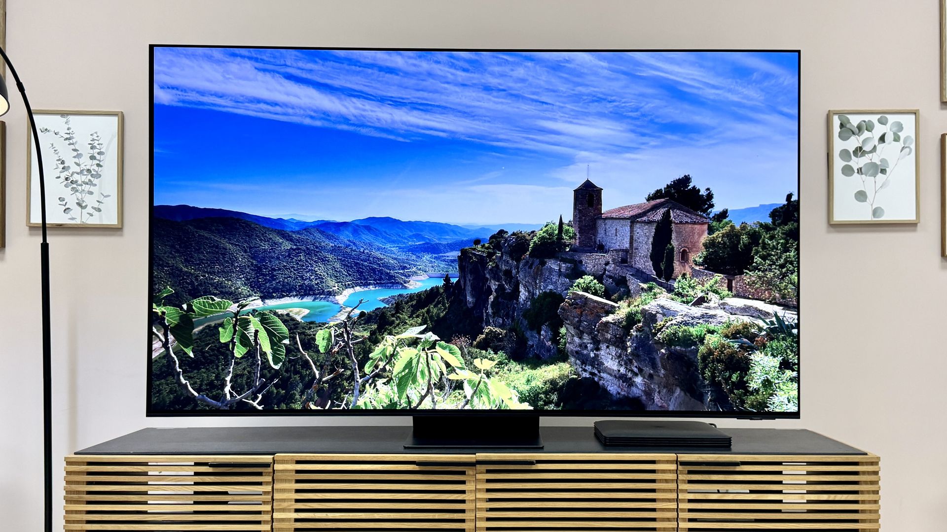 I’m a TV reviewer — and this is the one design trend I’m getting tired of