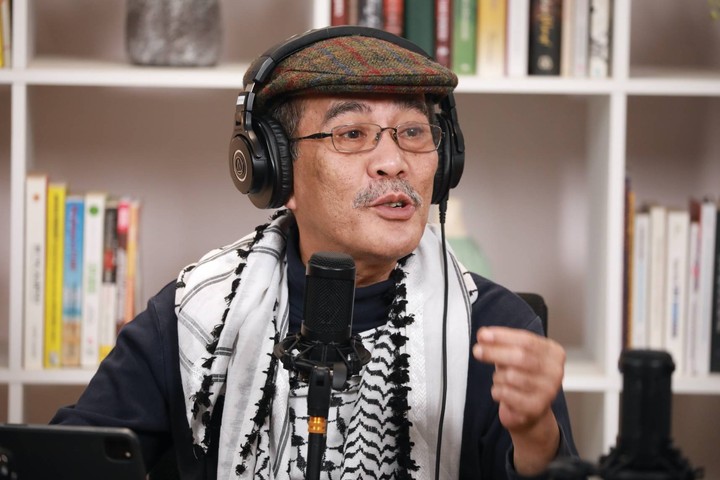 Faisal Basri Bahas Vulgarnya Bagi-bagi Bansos di MK, Singgung Bahlil ... Faisal Basri Bahas Vulgarnya Bagi-bagi Bansos di MK, Singgung Bahlil ...