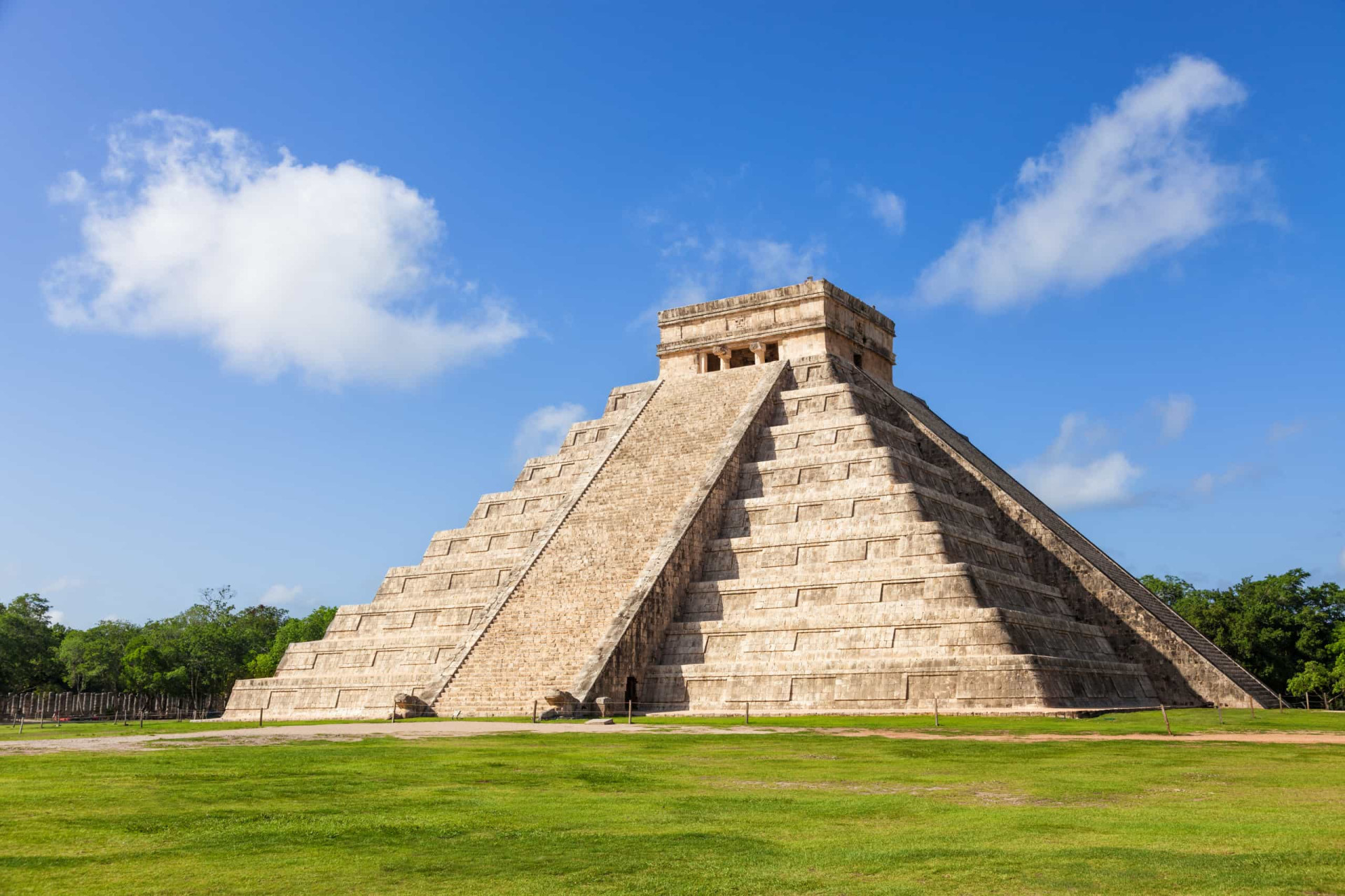 How did the Maya choose sacrifice victims?