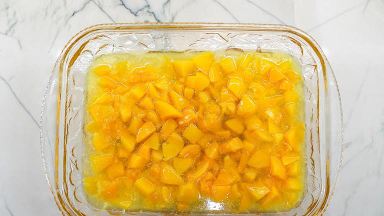 A Buttery And Flaky Crust Provides A Satisfying Contrast To The Peaches ...