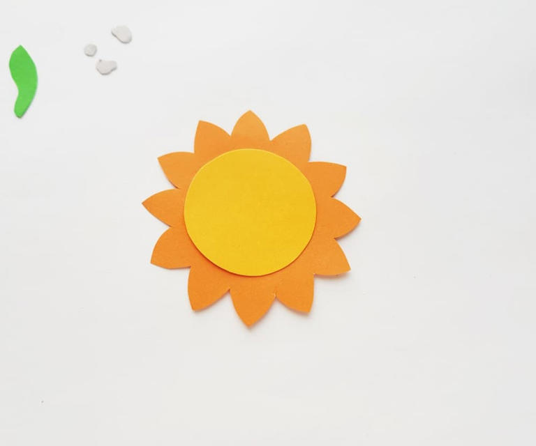 Easy Earth Moon Sun Paper Craft