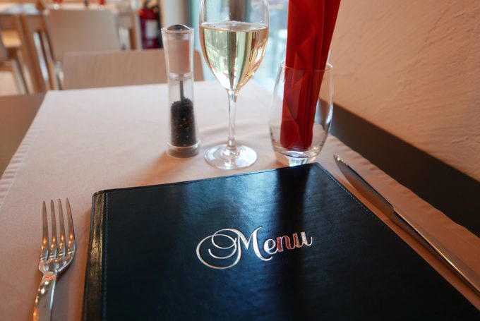 15 Red Flags You’re About to Eat at a Bad Restaurant