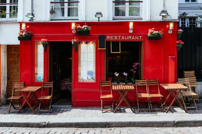 15 Red Flags You’re About to Eat at a Bad Restaurant