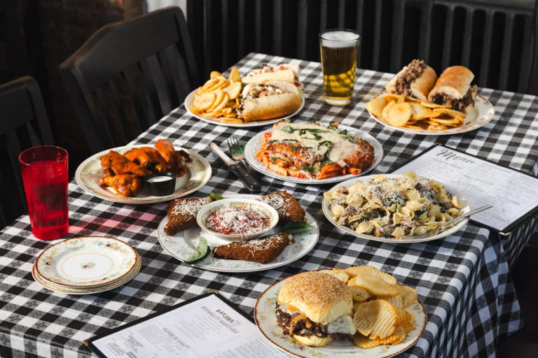 The Best Cheesesteaks In Philly, Ranked