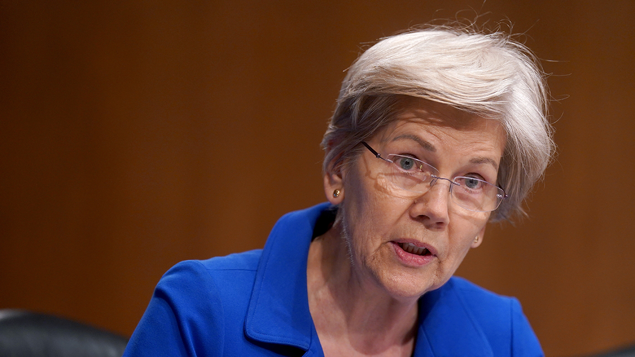 Elizabeth Warren grilled RFK Jr on drug company money, but received ...