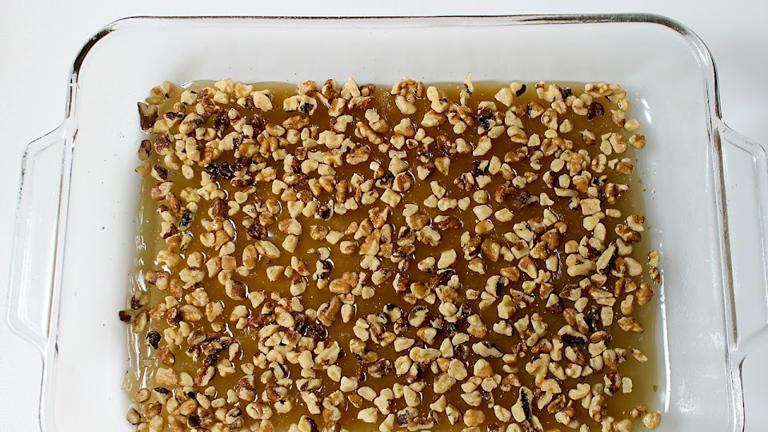 With A Gooey Caramel Nut Topping, This Is A Delicious And Easy Sticky ...