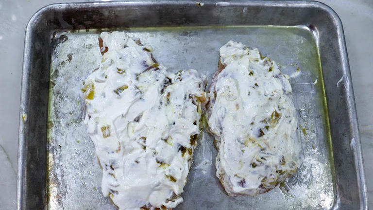 Spice up your chicken dinner with this green chile chicken recipe