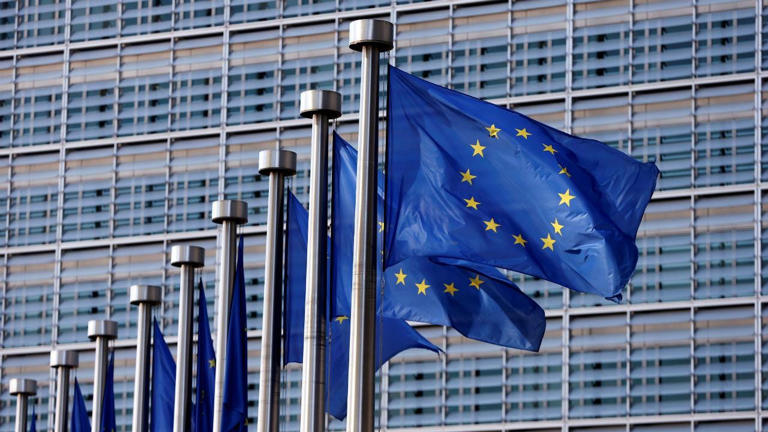 Bruxelas aprova revisão do PRR. Entra ainda esta segunda-feira novo ...