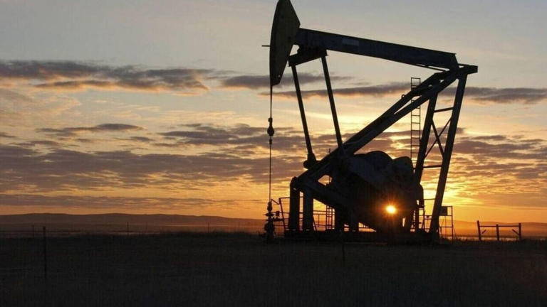 Εκτίναξη 5% στο brent μετά το ιρανικό πλήγμα σε αμερικανική φρεγάτα ...