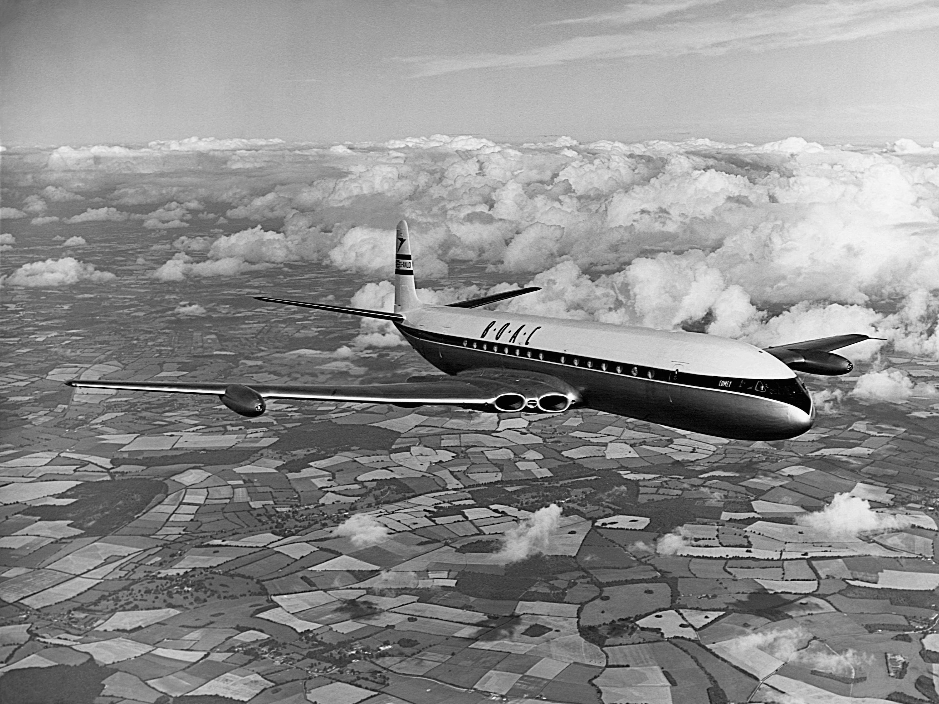 Vintage photos show how flying first class has changed over the past 70 ...