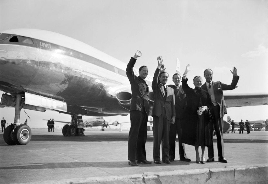Vintage photos show how flying first class has changed over the past 70 ...